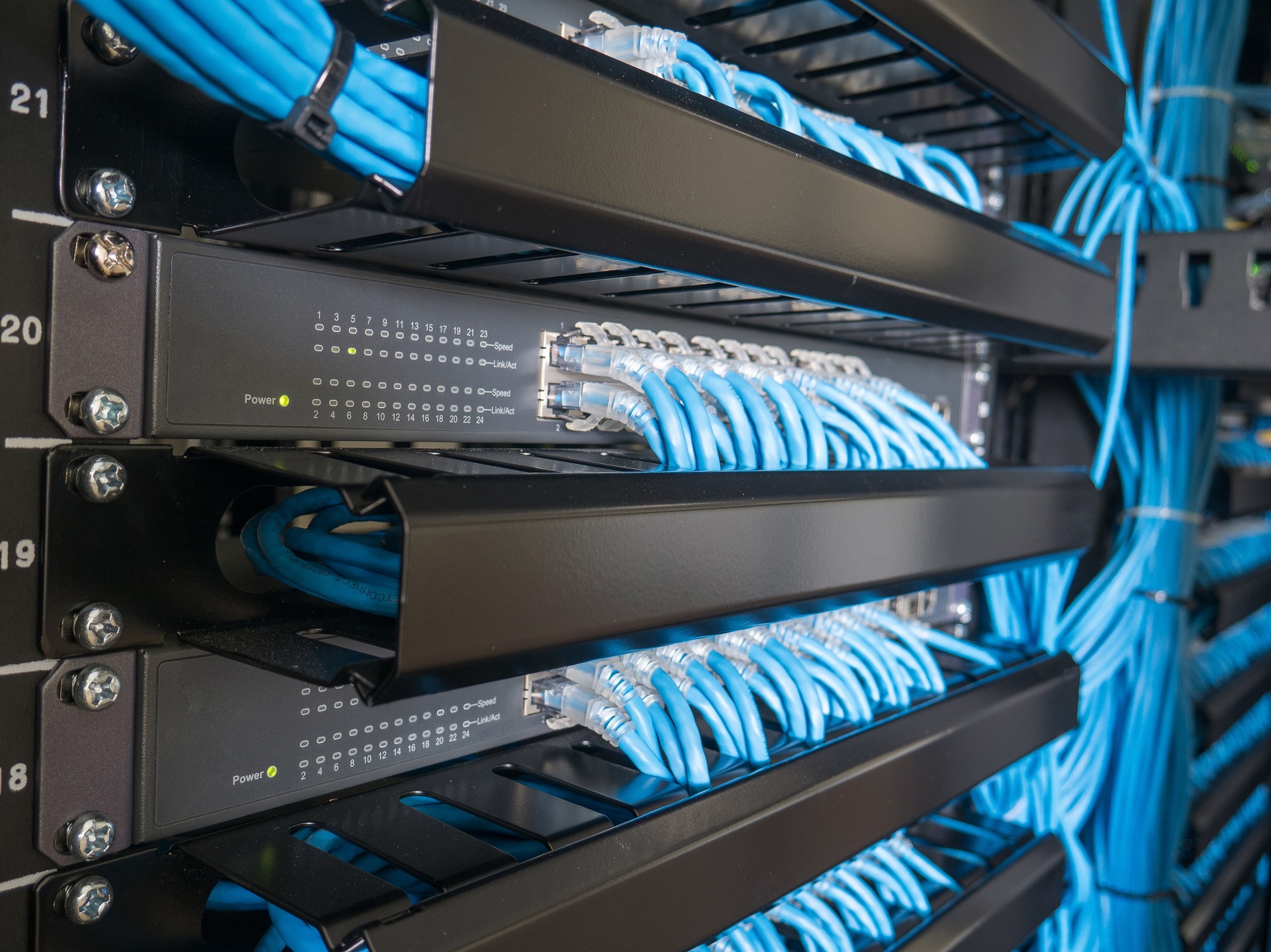 10 Ways To Improve Mdfidf Closet Management Sunbird Dcim 
